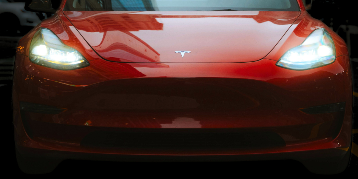 A Look Back: Tesla Model S vs. Model 3 – Which Revolutionized EVs More ...