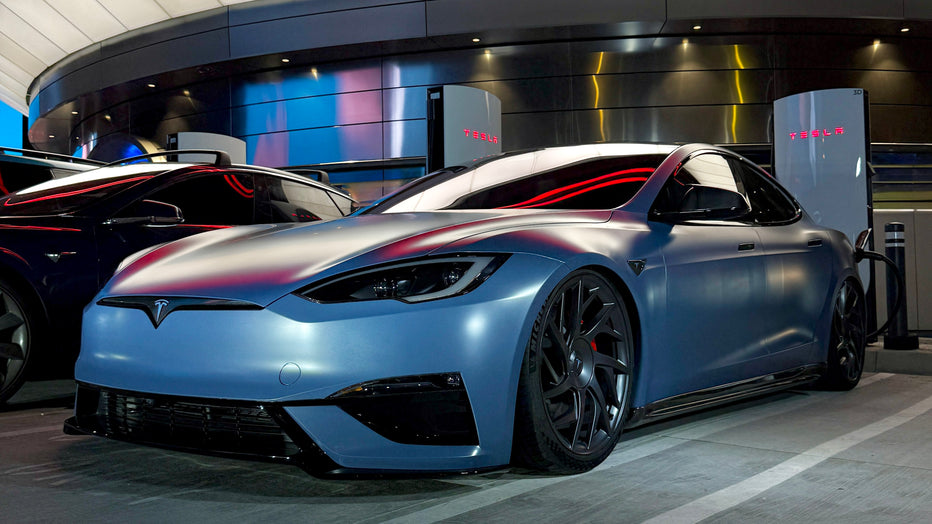 Vehicle Wraps – RPM TESLA Aftermarket Accessories