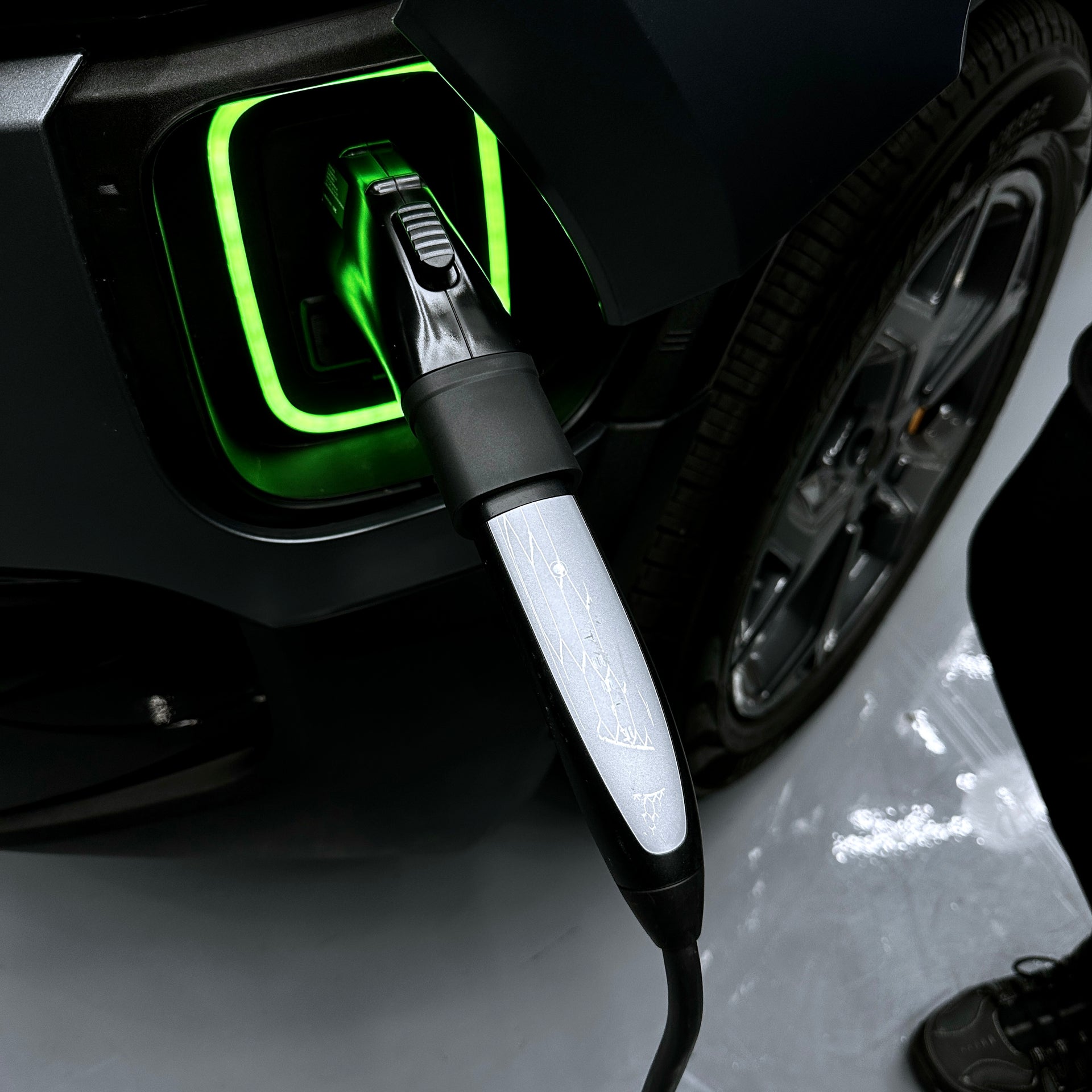 Non TESLA Charging Cable Adapter (Tesla to J1772 Standard) Short Handl ...