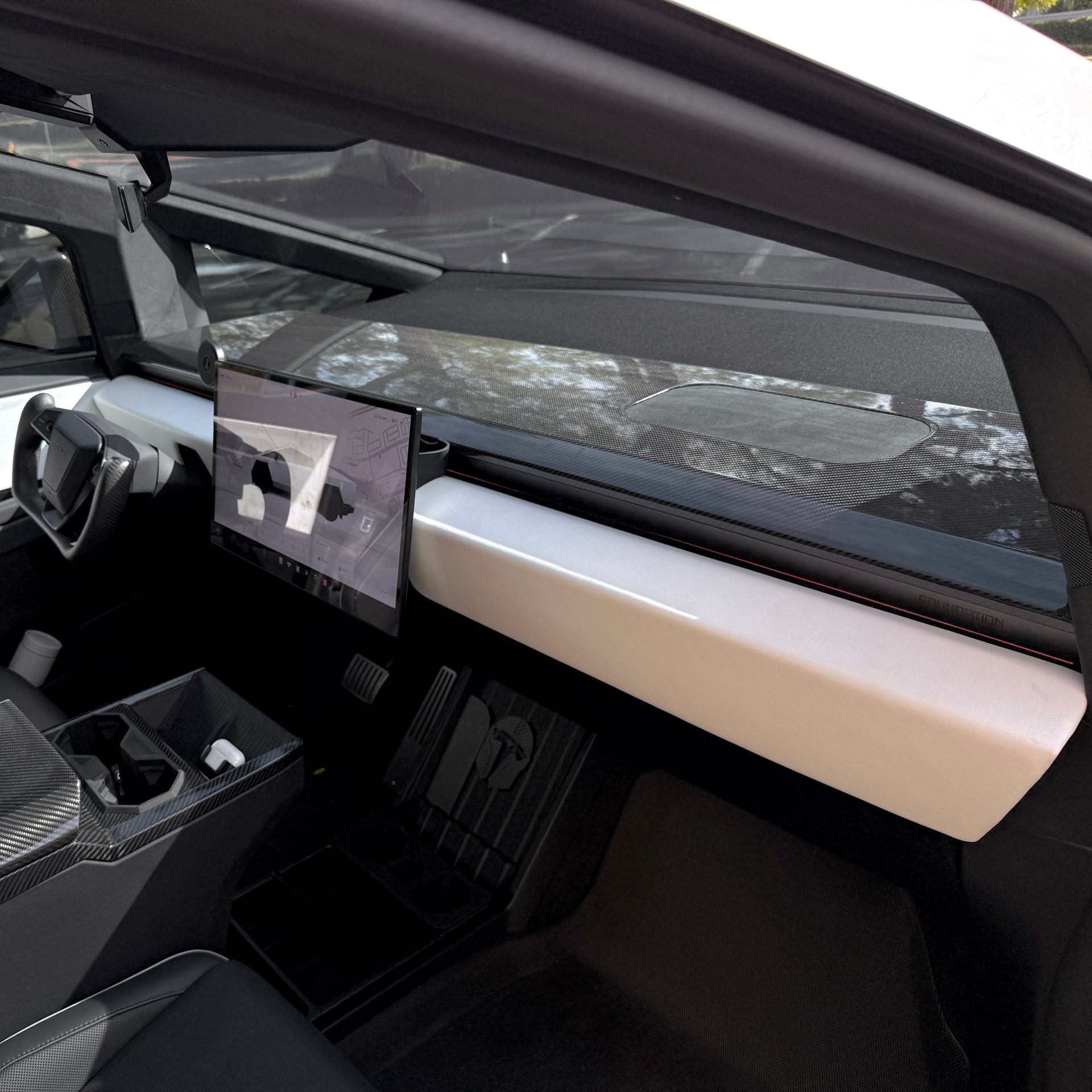 Cybertruck Full Dashboard Overlay - Real Dry Molded Carbon Fiber – RPM ...