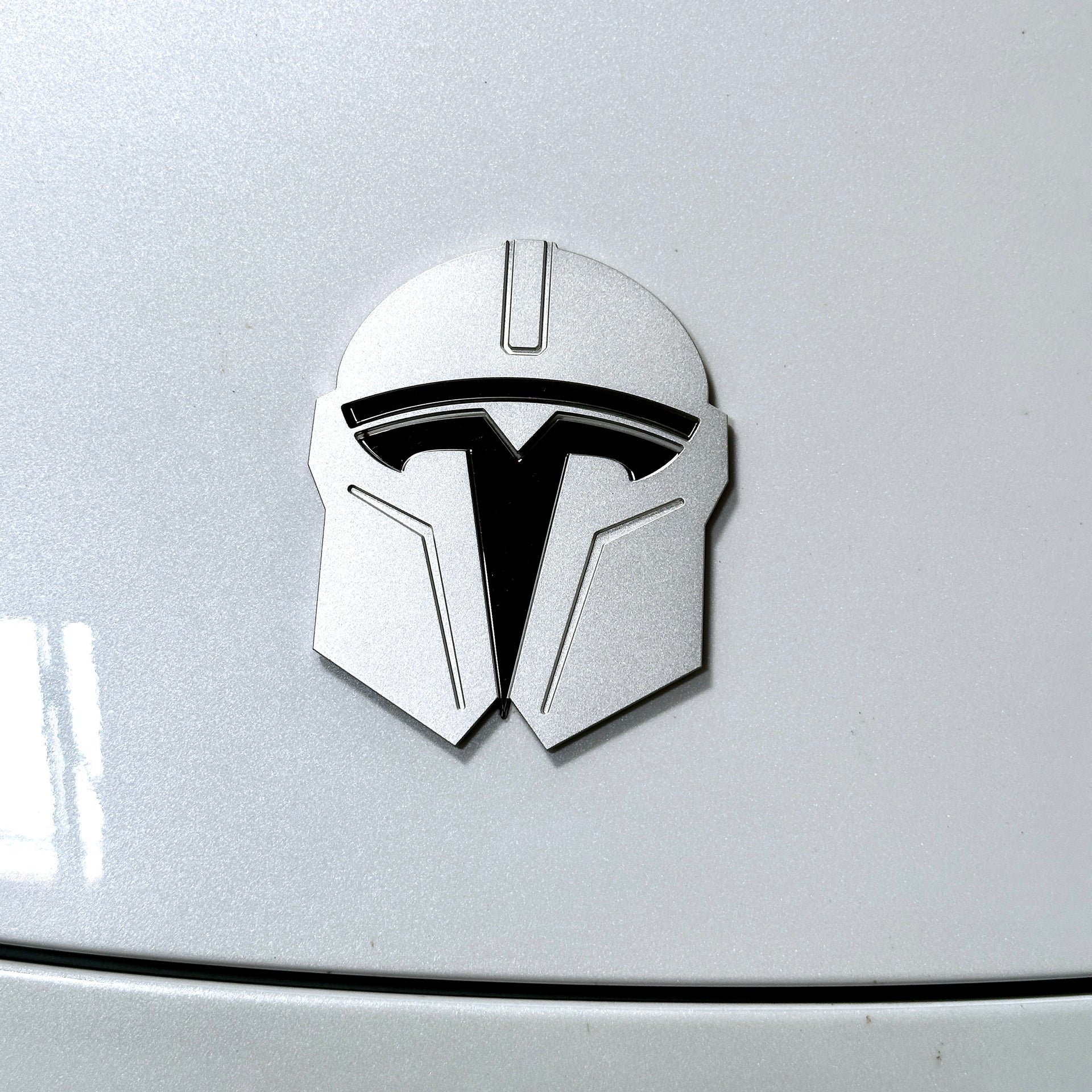 Model 3 & Y Mandalorian T Logo Overlay Emblem Badge - Front Hood – RPM ...