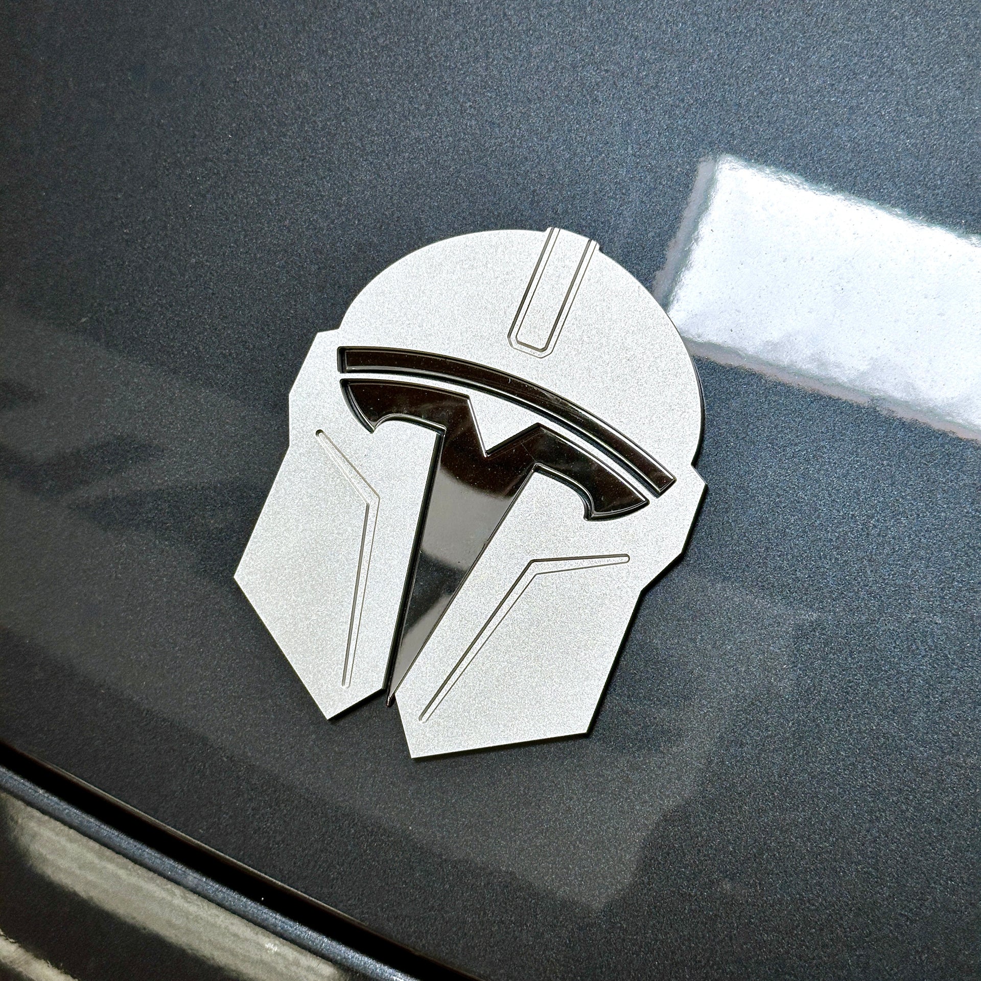 Model 3 & Y Mandalorian T Logo Overlay Emblem Badge - Front Hood – RPM ...