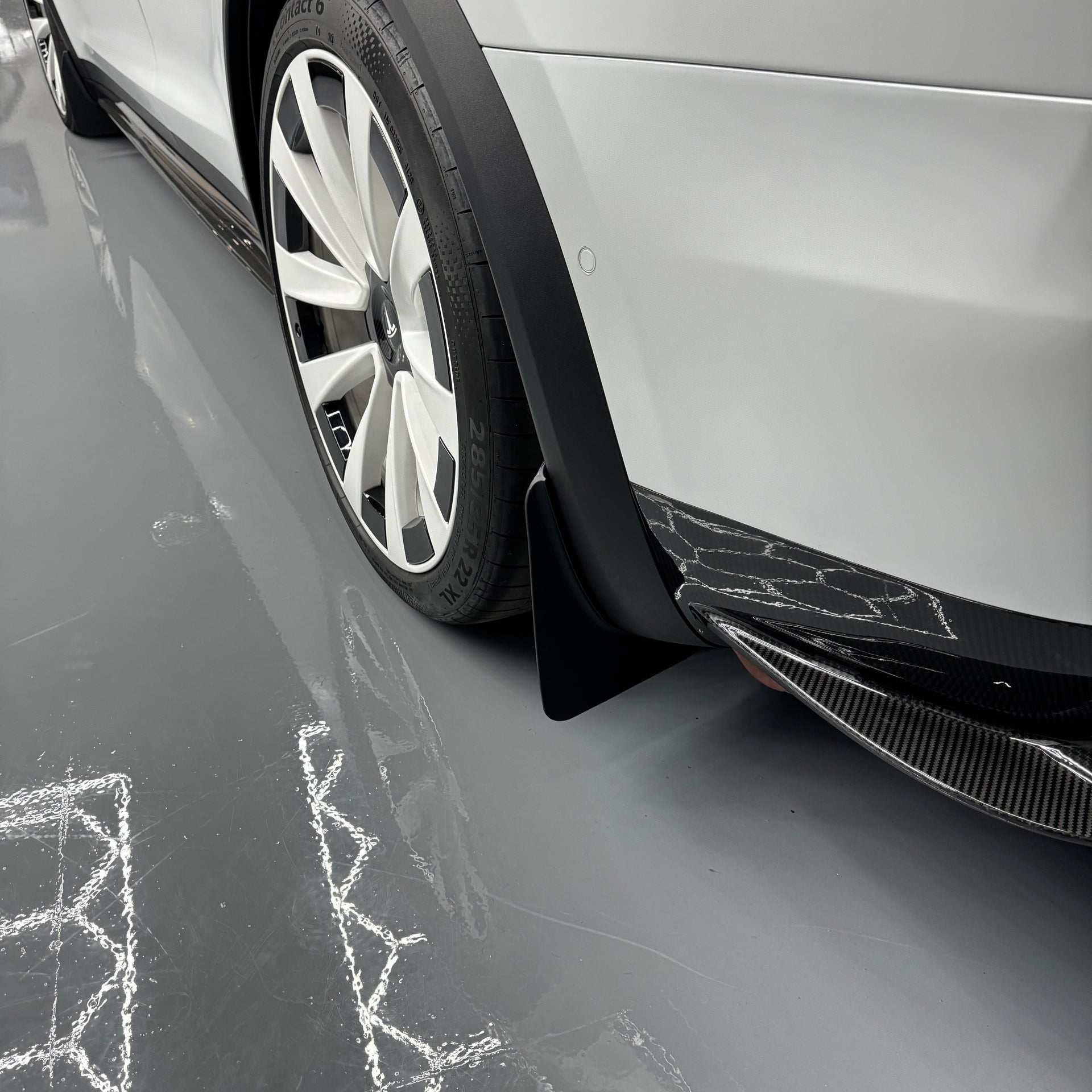 2022+ | Model X Mud Flaps Bendable & Flexible - Screwless (Gen. 2) - S ...