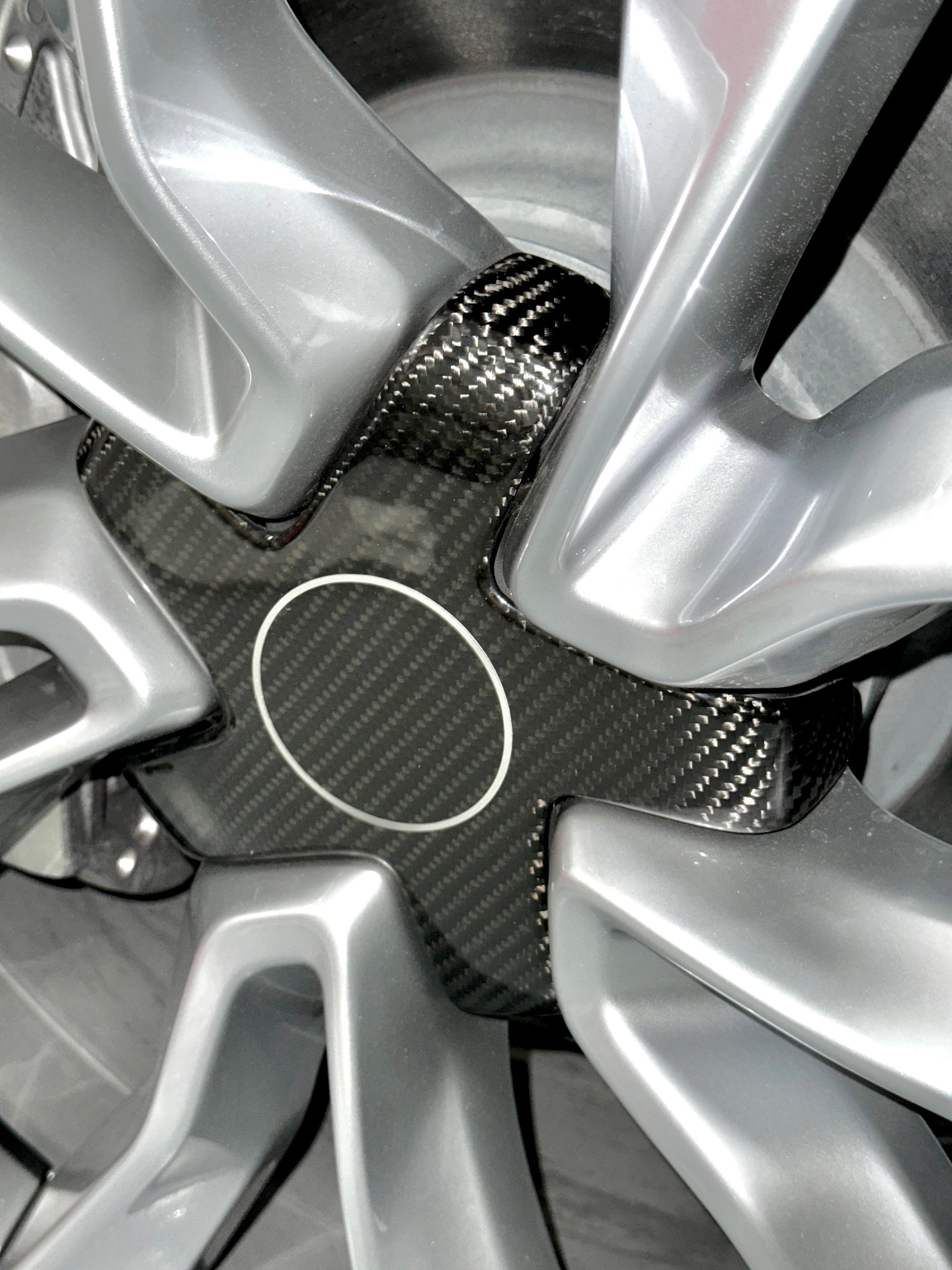 Model 3 - 19" Sport Center Wheel Hubs, Real Molded Carbon Fiber (Set o ...