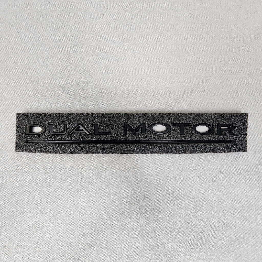 DUAL MOTOR Badges - Variety* – RPM TESLA Aftermarket Accessories