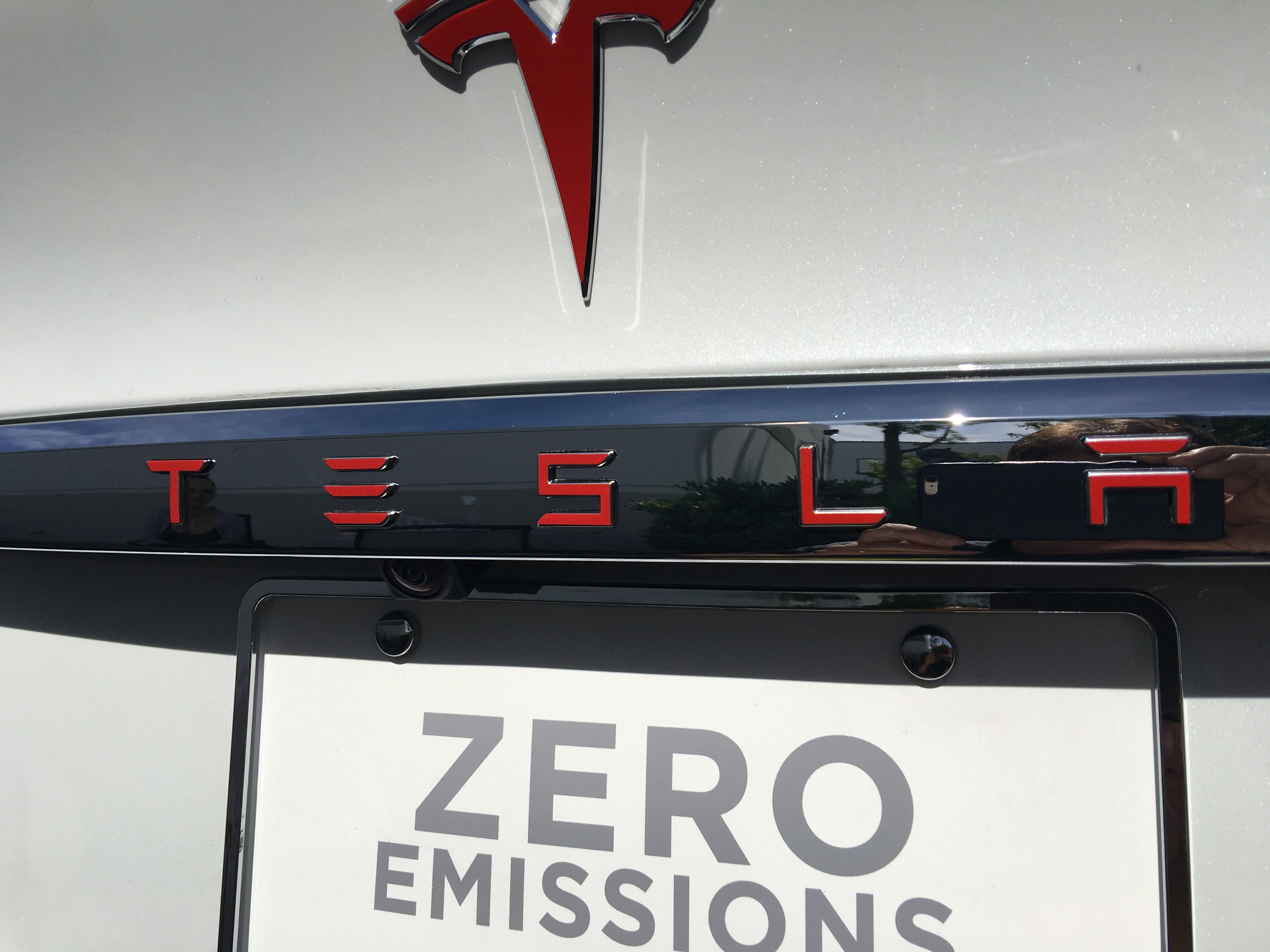 Model X Tailgate Applique Vinyl Wrap – RPM TESLA Aftermarket Accessories