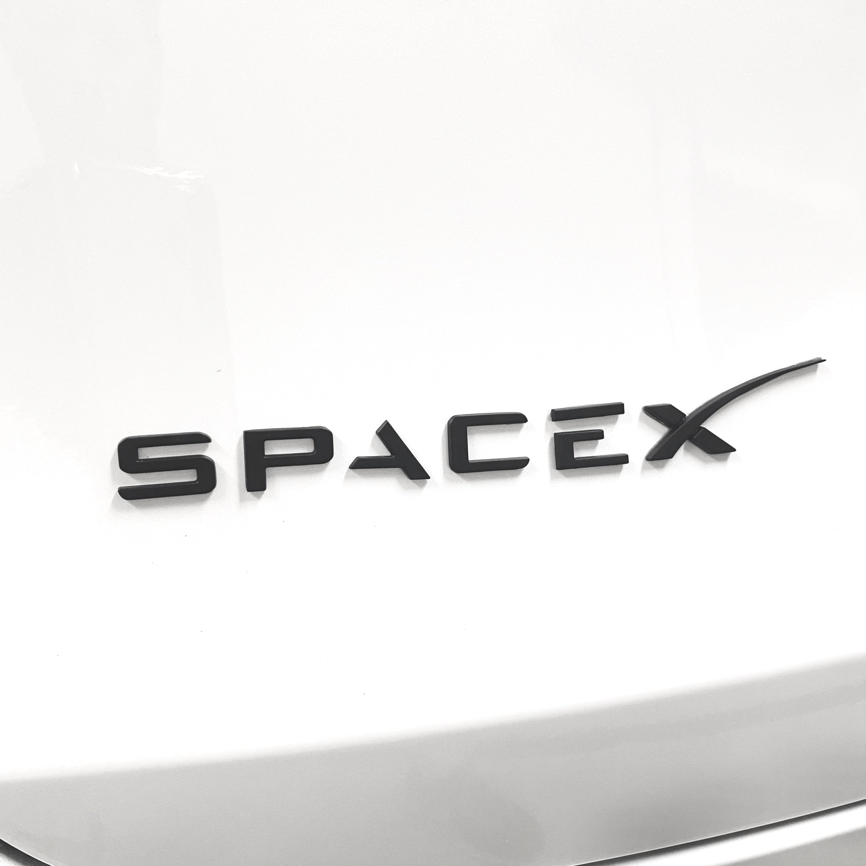 SPACE X Trunk Emblem & NASA DECAL – RPM TESLA Aftermarket Accessories