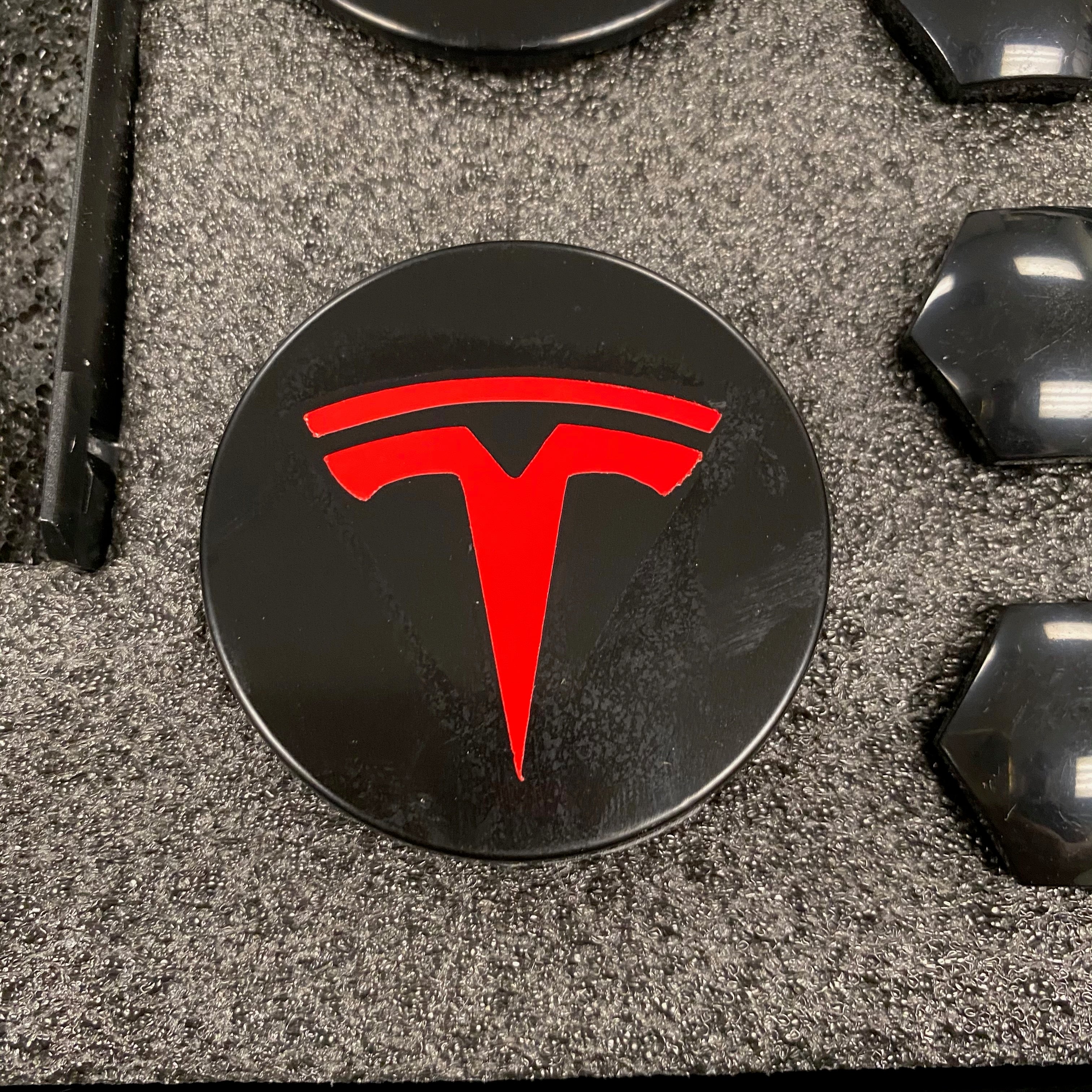 2017-2021 | Model S3Y* Center Caps & Lug Nut Covers – RPM TESLA ...
