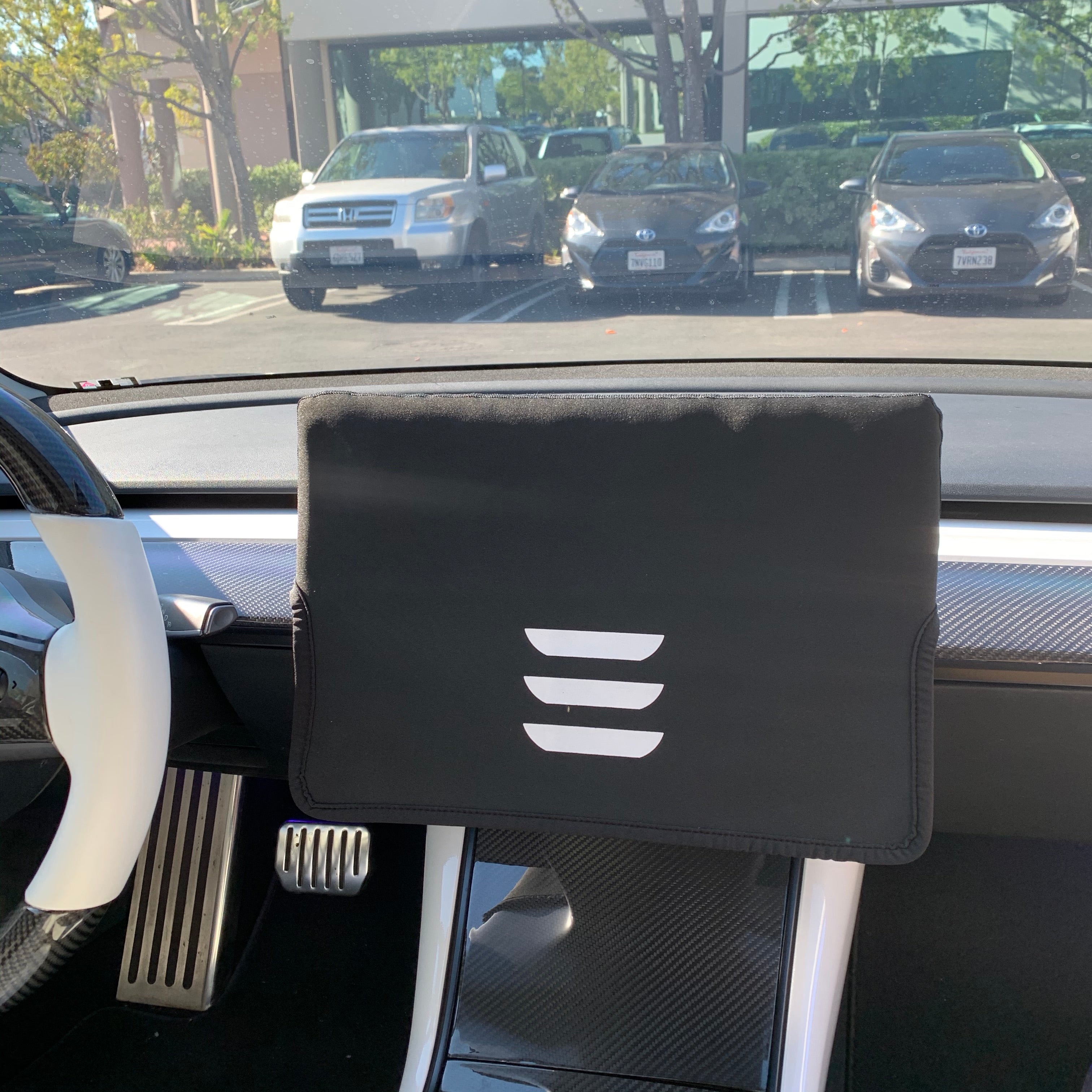 Model 3 & Y Display Screen Cover – RPM TESLA Aftermarket Accessories