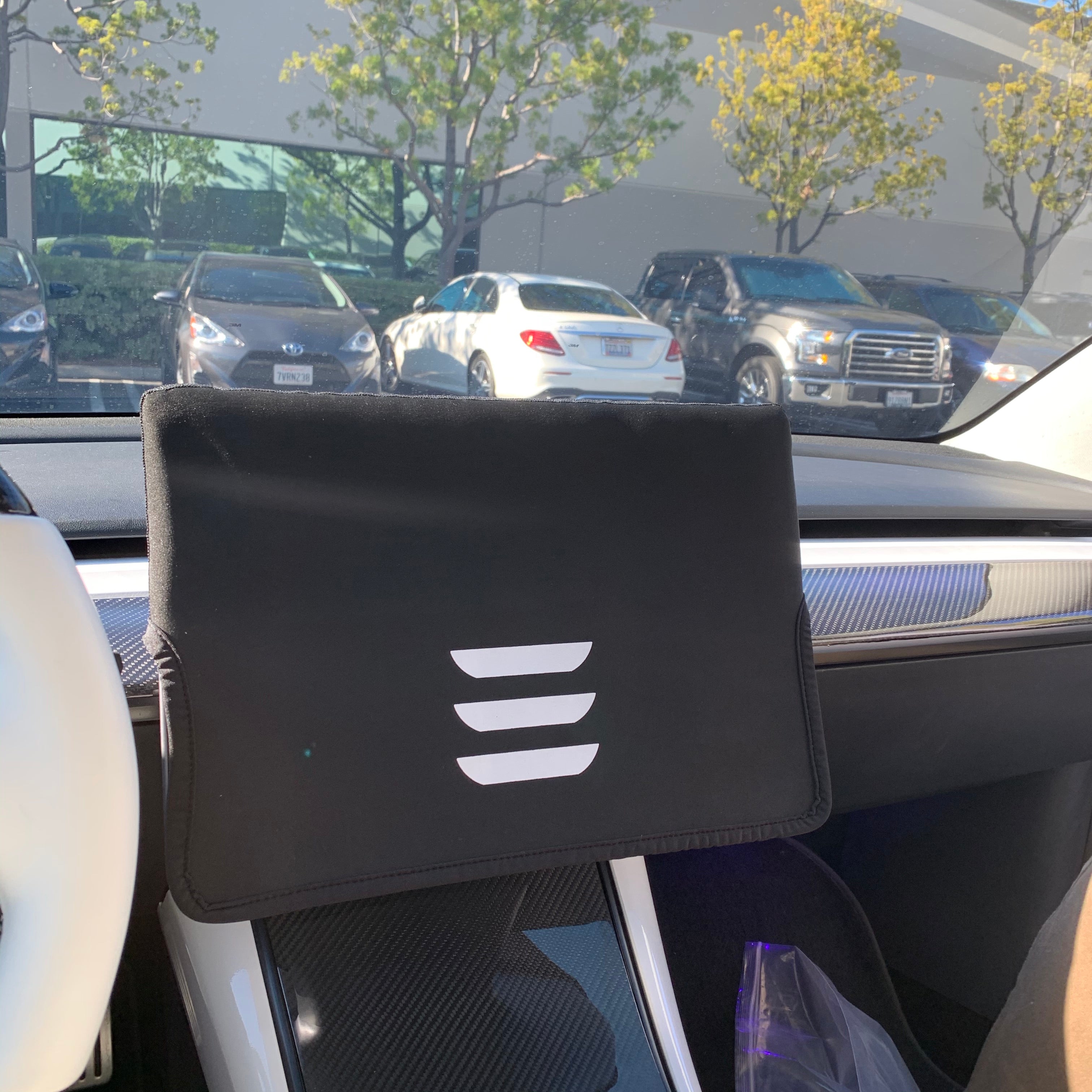 Model 3 & Y Display Screen Cover – RPM TESLA Aftermarket Accessories