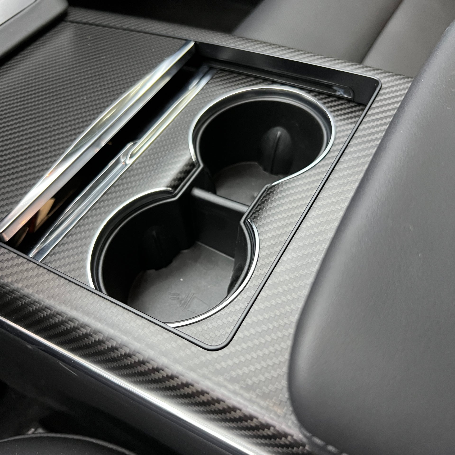 2021+ | Model S & X Dual Cup Holder Liner – RPM TESLA Aftermarket ...