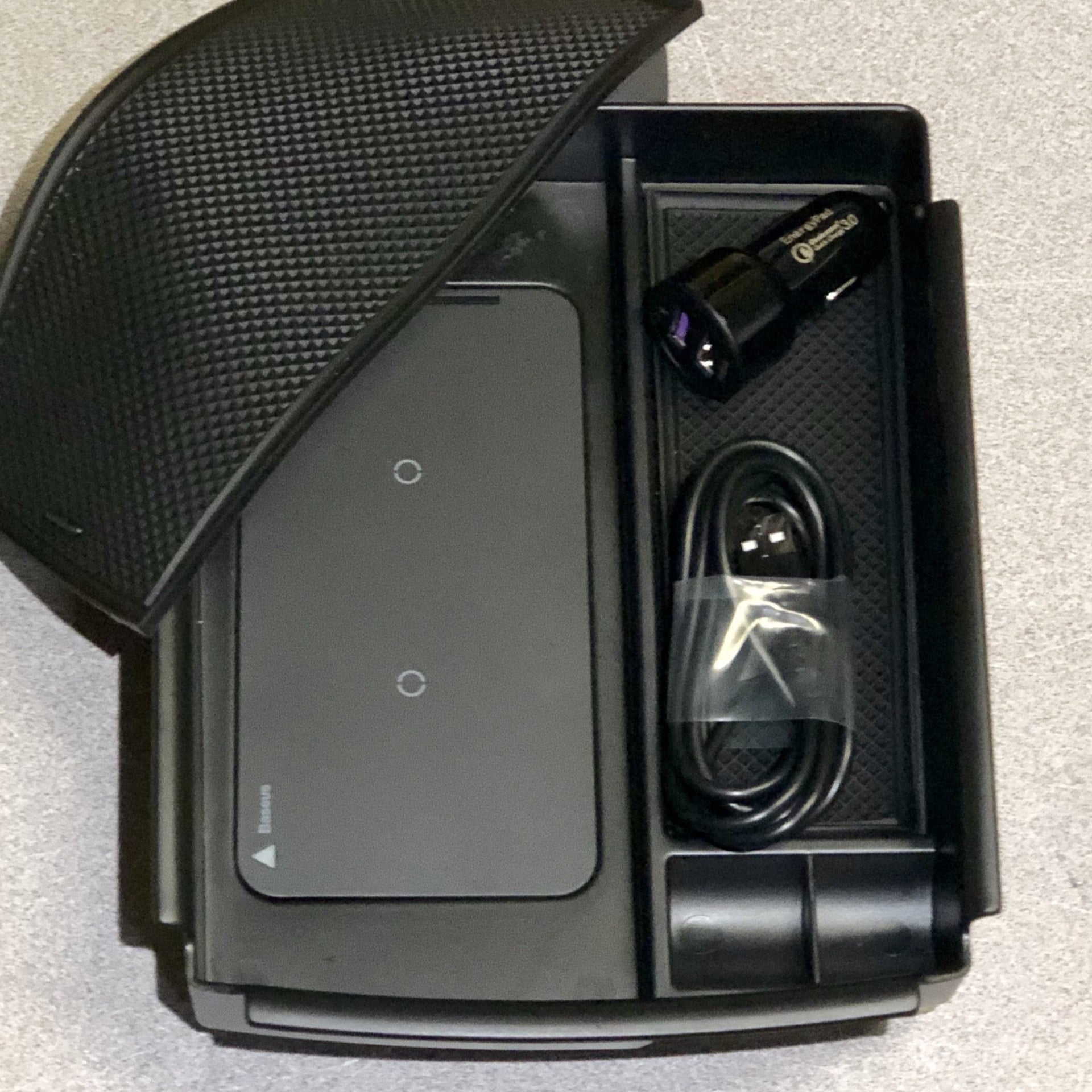 2012-2021 | Model S & X Center Console Tray with Wireless Charging ...
